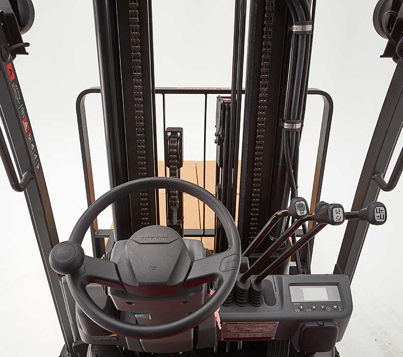 Sit Down Forklift | Raymond 4460 | Electric Forklift