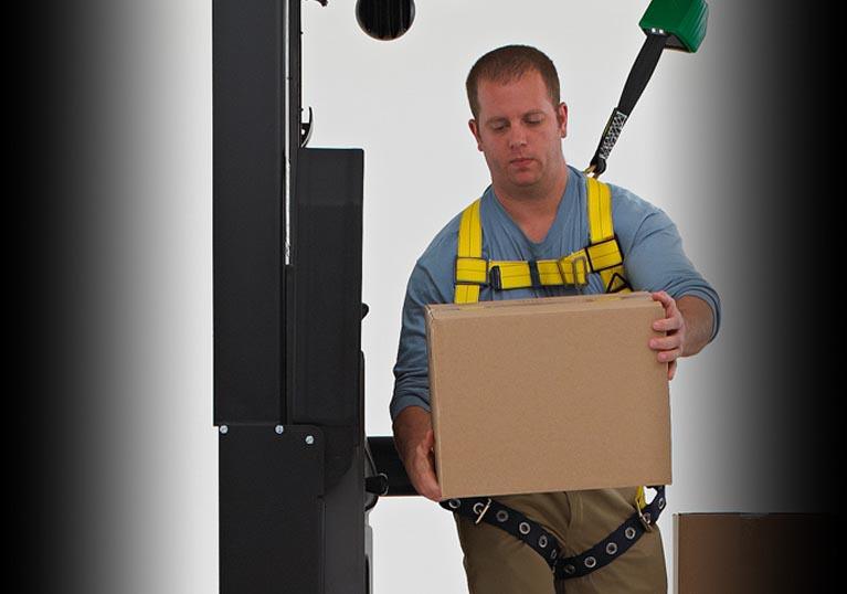 Raymond 5500 Order Picker Forklift | Order Picking