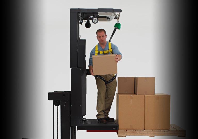 Order Picker Forklift | Raymond Order Pickers